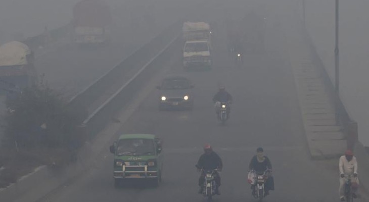 Lahore air pollution reading hits to above 1000 level-INP