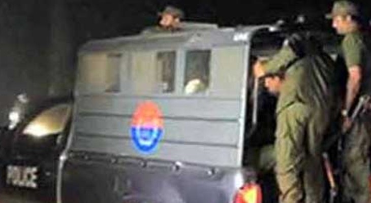 Robber killed during encounter -INP