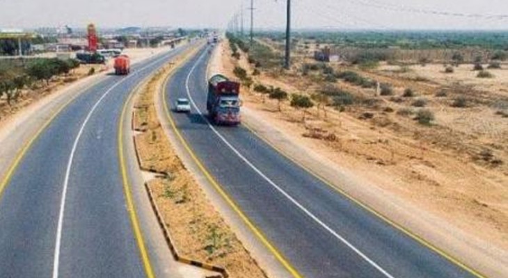 Minister inspects ongoing work on Multan-Vehari highway project -INP